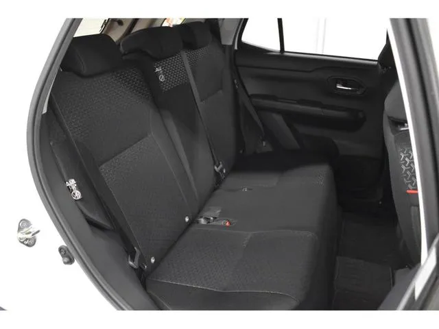 Toyota Raize Z 2020 Hybrid White | CarTheoryBD